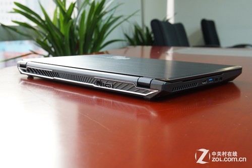 神舟(神舟)战神Z8-SP7S2笔记本电脑接口评测-ZOL中关村在线