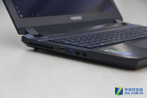 神舟(神舟)战神Z8-SP7D1笔记本电脑接口评测-ZOL中关村在线