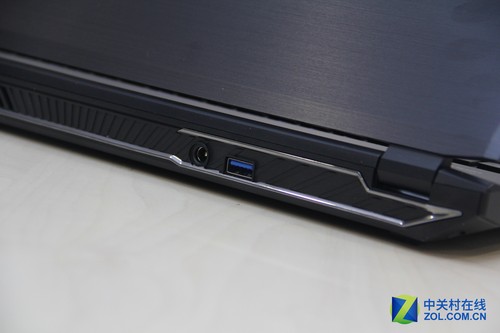神舟(神舟)战神Z8-SP7D1笔记本电脑接口评测-ZOL中关村在线